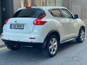 Balts Nissan Juke 2012 Tallina, ar dzinēja tilpumu 1.60 L un nobraukumu 140 tūkst. km par 4500 €, foto 3 vietnē AUTOMOTO.COM.LV