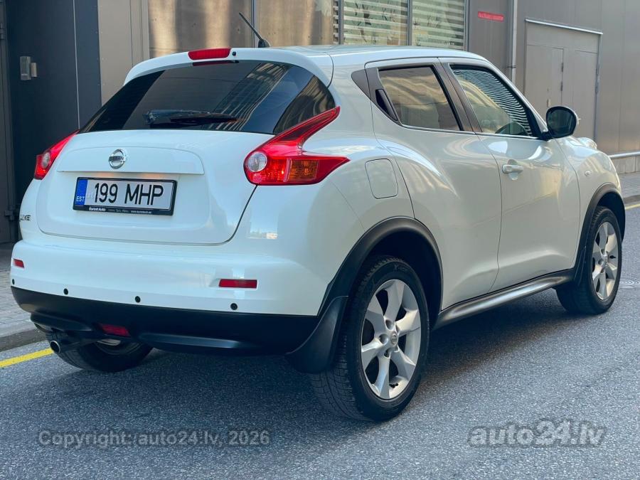 Balts Nissan Juke 2012 Tallina, ar dzinēja tilpumu 1.60 L un nobraukumu 140 tūkst. km par 4500 €, foto 3 vietnē AUTOMOTO.COM.LV