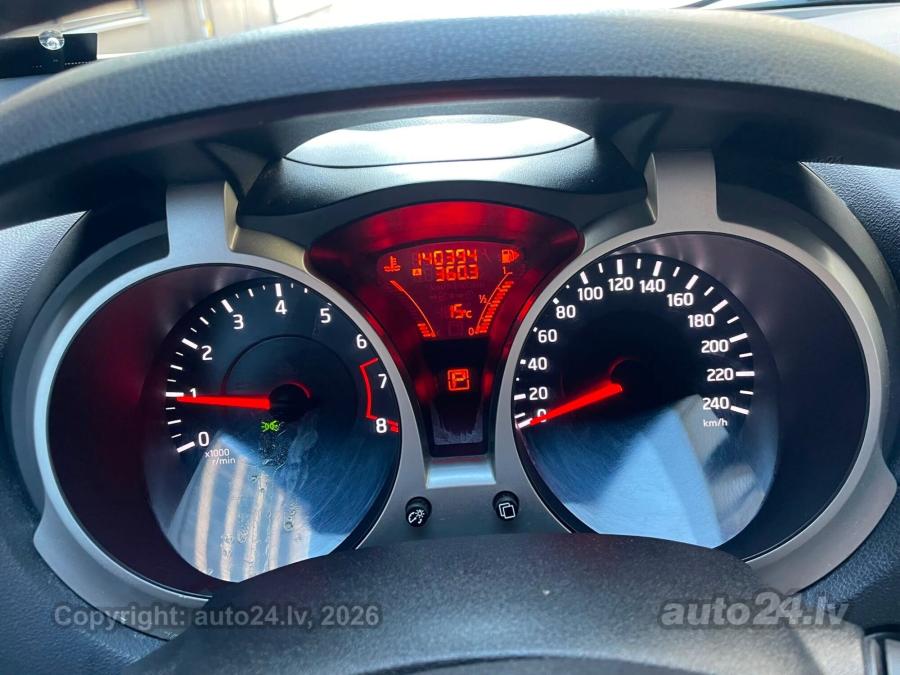 Balts Nissan Juke 2012 Tallina, ar dzinēja tilpumu 1.60 L un nobraukumu 140 tūkst. km par 4500 €, foto 8 vietnē AUTOMOTO.COM.LV