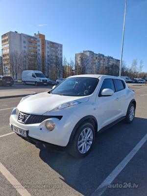 Balts Nissan Juke 2013 Tallina, ar dzinēja tilpumu 1.60 L un nobraukumu 205 tūkst. km par 4700 €, foto  vietnē AUTOMOTO.COM.LV