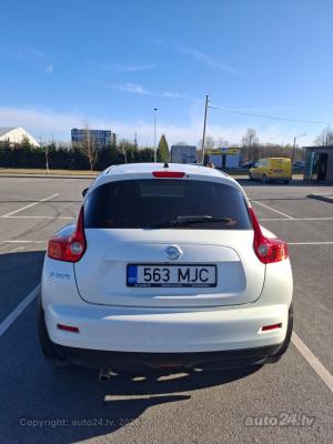 Balts Nissan Juke 2013 Tallina, ar dzinēja tilpumu 1.60 L un nobraukumu 205 tūkst. km par 4700 €, foto 6 vietnē AUTOMOTO.COM.LV