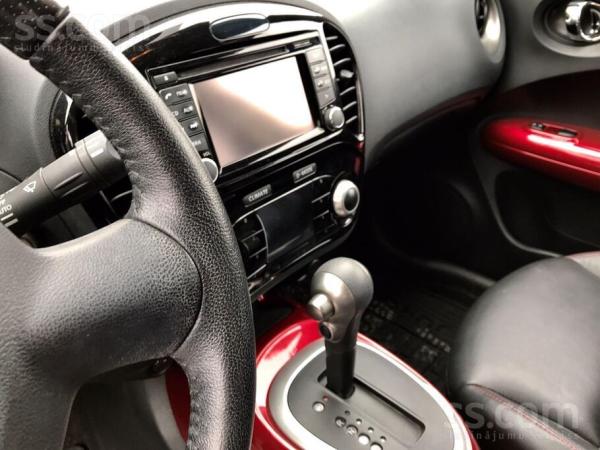 Balts Nissan Juke 2013 Rīga, ar dzinēja tilpumu 1.60 L un nobraukumu 201 tūkst. km par 7100 €, foto 7 vietnē AUTOMOTO.COM.LV
