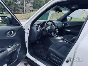 White Nissan Juke 2014 in Tallinn, with an engine capacity of 1.60 L and mileage of 112 thousand km for 7490 €, photo 9 on AUTOMOTO.COM.LV