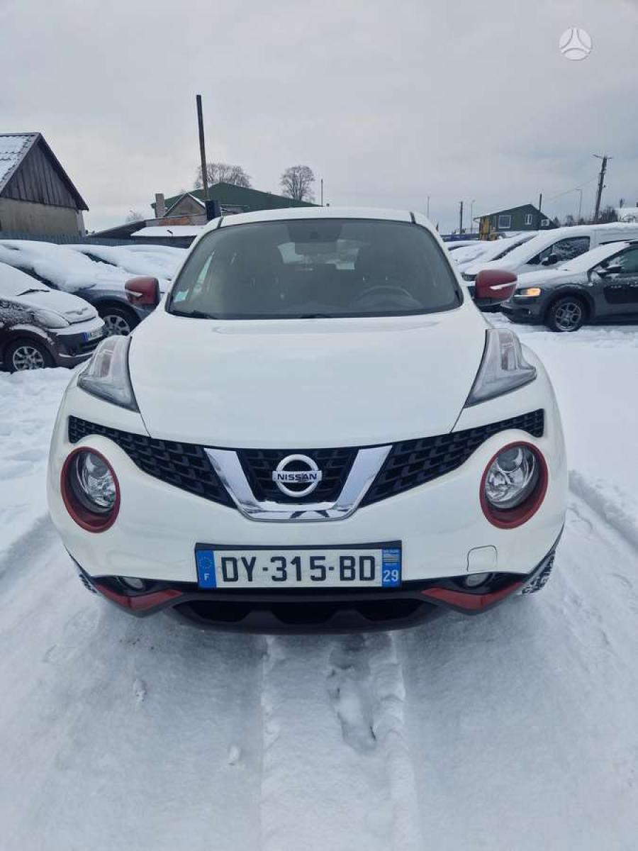 White Nissan Juke 2015 in Taurage, with an engine capacity of 1.20 L and mileage of 134 thousand km for 6000 €, photo 2 on AUTOMOTO.COM.LV