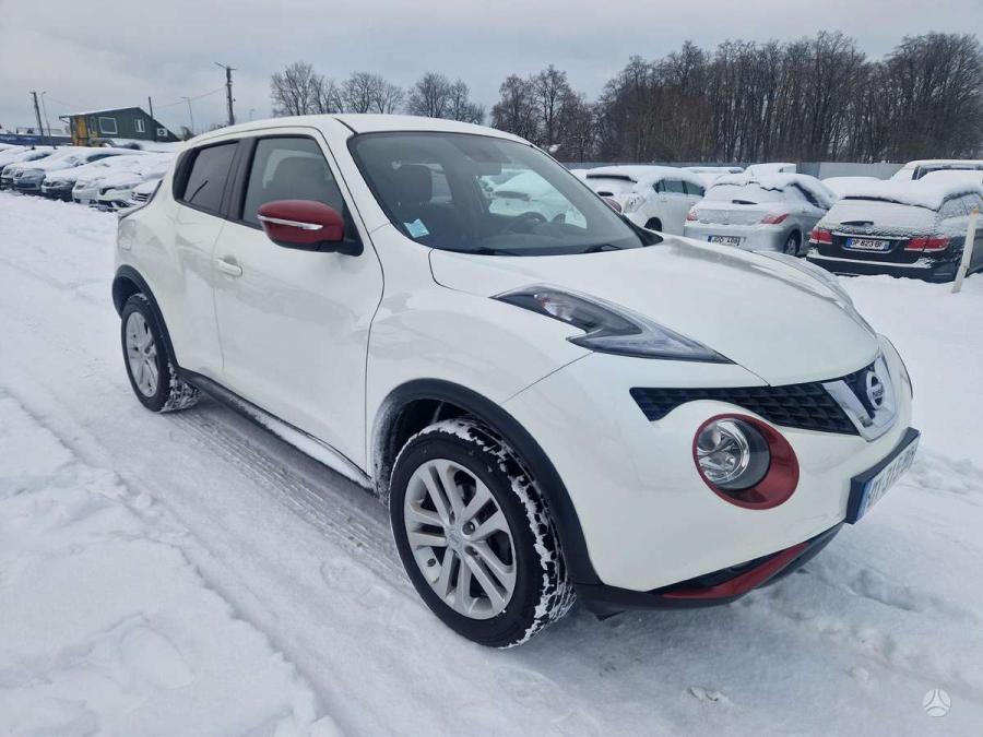 White Nissan Juke 2015 in Taurage, with an engine capacity of 1.20 L and mileage of 134 thousand km for 6000 €, photo 3 on AUTOMOTO.COM.LV