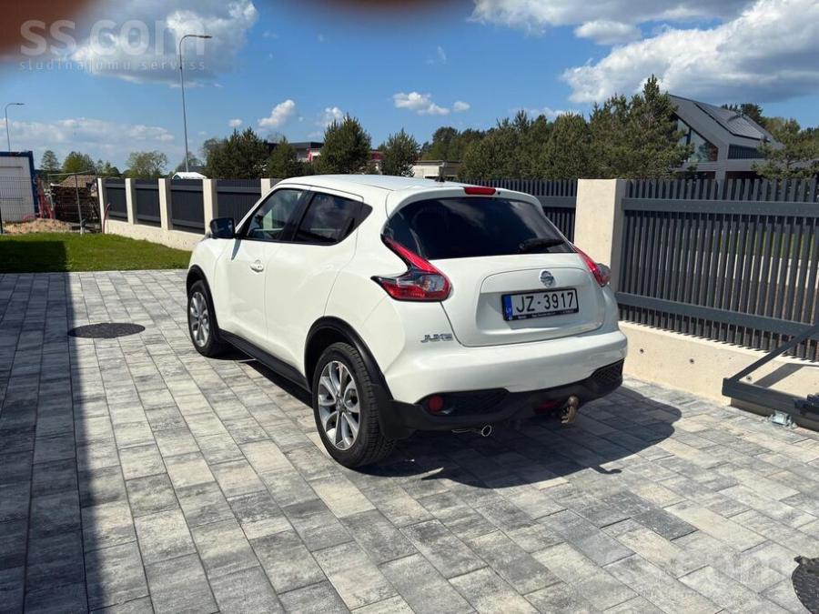 White Nissan Juke 2015 in Riga, with an engine capacity of 1.20 L and mileage of 0 thousand km for 6500 €, photo 4 on AUTOMOTO.COM.LV