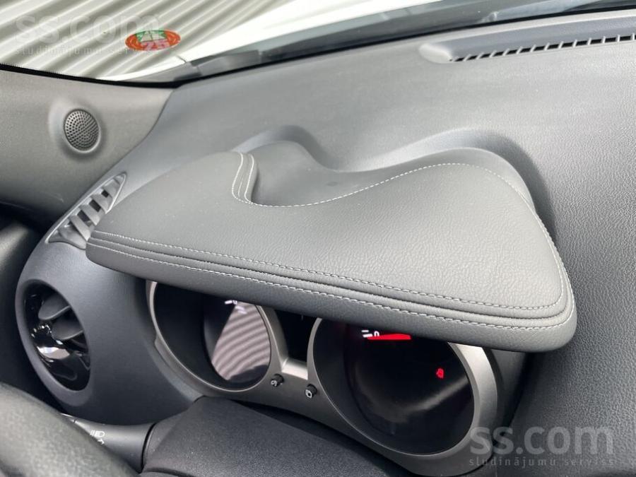 Balts Nissan Juke 2015 Rīga, ar dzinēja tilpumu 1.20 L un nobraukumu 168 tūkst. km par 6999 €, foto 19 vietnē AUTOMOTO.COM.LV