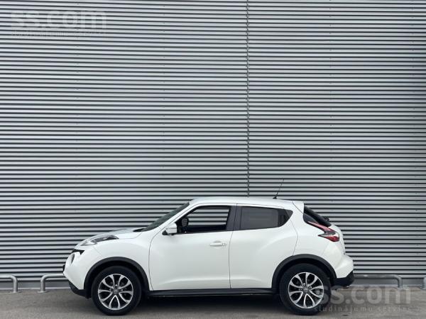White Nissan Juke 2015 in Riga, with an engine capacity of 1.20 L and mileage of 168 thousand km for 6999 €, photo 6 on AUTOMOTO.COM.LV