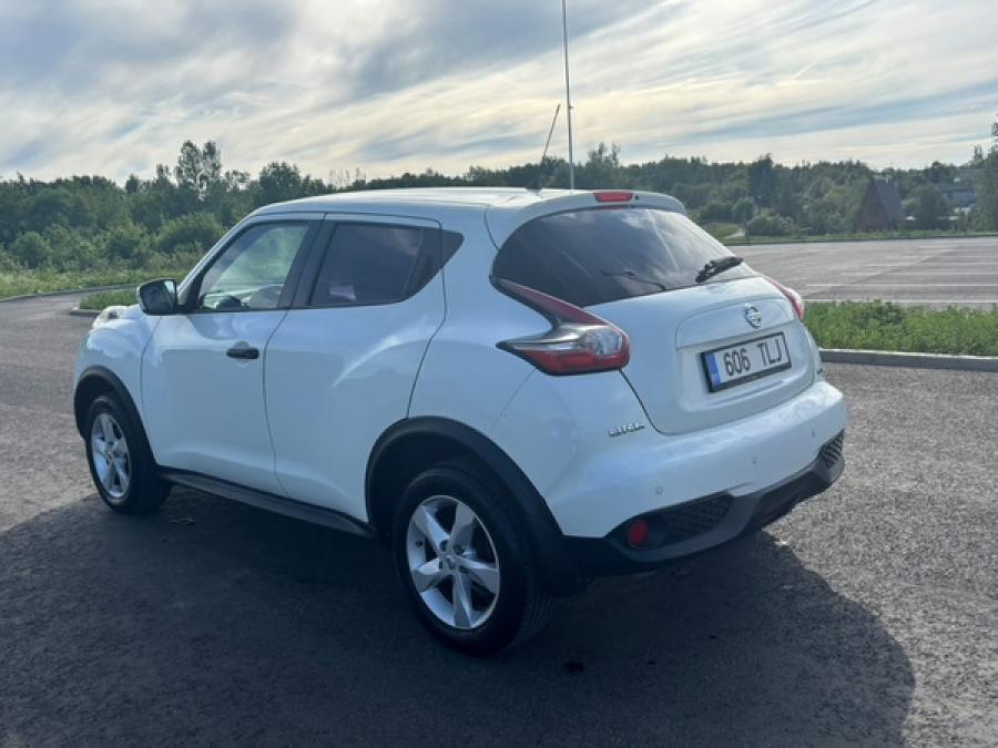Balts Nissan Juke 2015 Narva, ar dzinēja tilpumu 1.50 L un nobraukumu 190 tūkst. km par 4700 €, foto 5 vietnē AUTOMOTO.COM.LV