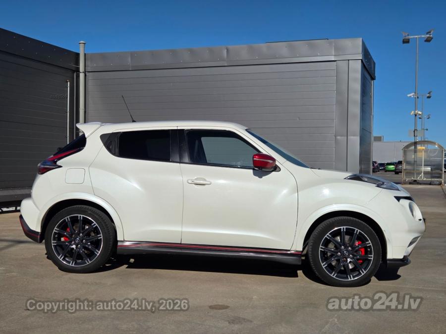 White Nissan Juke 2016 in Tallinn, with an engine capacity of 1.60 L and mileage of 120 thousand km for 12000 €, photo 5 on AUTOMOTO.COM.LV