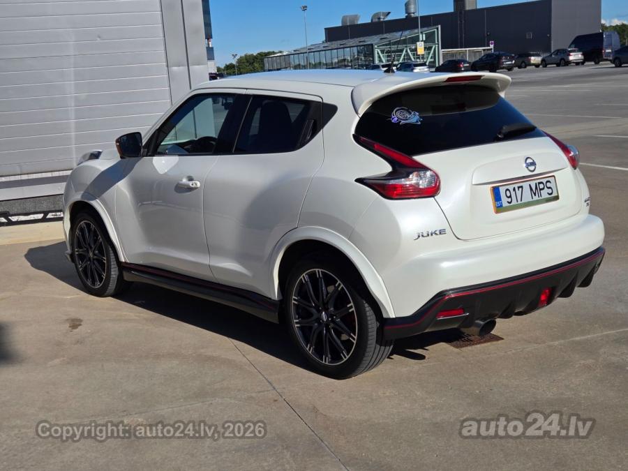 White Nissan Juke 2016 in Tallinn, with an engine capacity of 1.60 L and mileage of 120 thousand km for 12000 €, photo 7 on AUTOMOTO.COM.LV