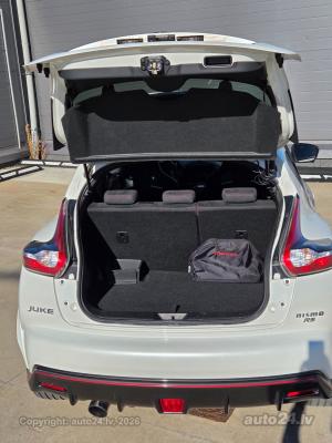 White Nissan Juke 2016 in Tallinn, with an engine capacity of 1.60 L and mileage of 120 thousand km for 12000 €, photo 10 on AUTOMOTO.COM.LV