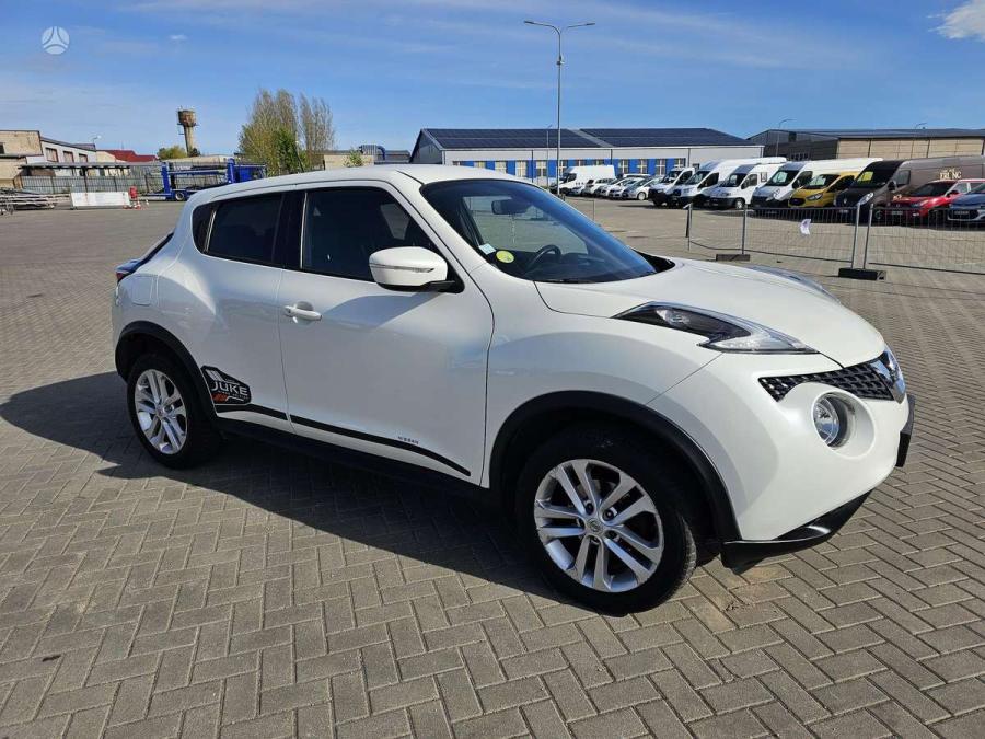 White Nissan Juke 2016 in Taurage, with an engine capacity of 1.50 L and mileage of 261 thousand km for 5700 €, photo 6 on AUTOMOTO.COM.LV