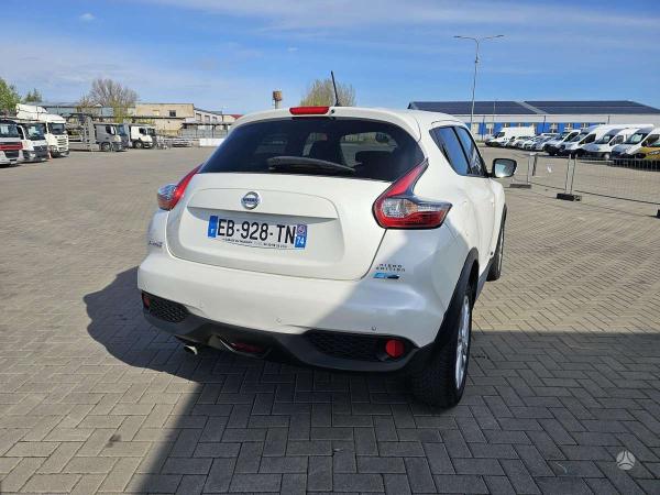 Balts Nissan Juke 2016 Tauragė, ar dzinēja tilpumu 1.50 L un nobraukumu 261 tūkst. km par 5700 €, foto 7 vietnē AUTOMOTO.COM.LV