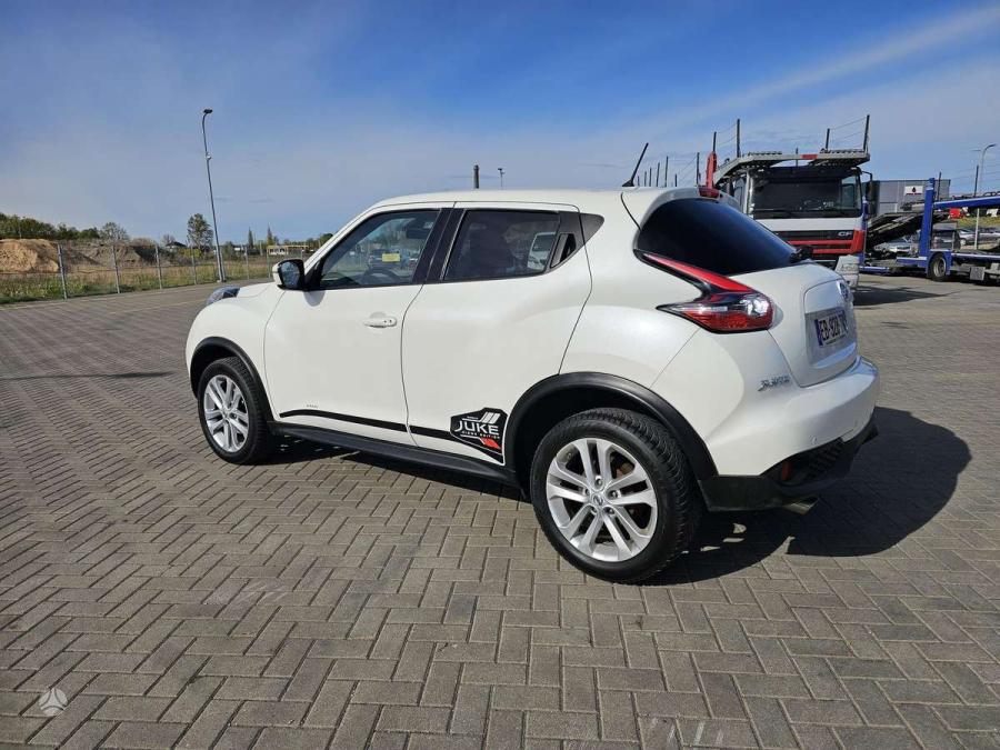 White Nissan Juke 2016 in Taurage, with an engine capacity of 1.50 L and mileage of 261 thousand km for 5700 €, photo 12 on AUTOMOTO.COM.LV