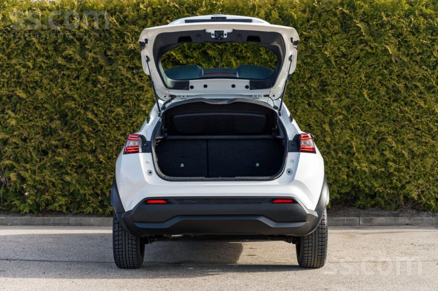 Balts Nissan Juke 2022 Rīga, ar dzinēja tilpumu 1.00 L un nobraukumu 63 tūkst. km par 13300 €, foto 8 vietnē AUTOMOTO.COM.LV