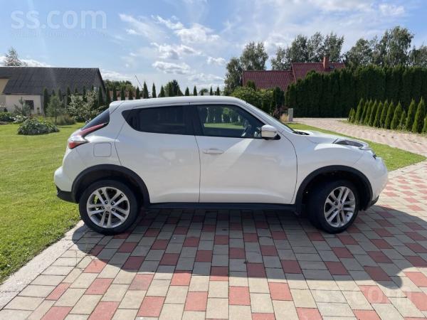 Balts Nissan Juke 2015 Ogre, ar dzinēja tilpumu 1.60 L un nobraukumu 114 tūkst. km par 7950 €, foto 5 vietnē AUTOMOTO.COM.LV