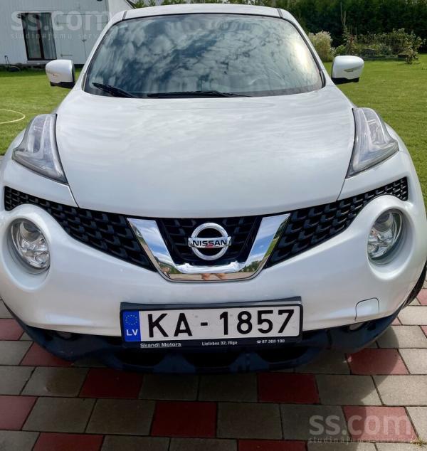 Balts Nissan Juke 2015 Ogre, ar dzinēja tilpumu 1.60 L un nobraukumu 114 tūkst. km par 7950 €, foto 7 vietnē AUTOMOTO.COM.LV