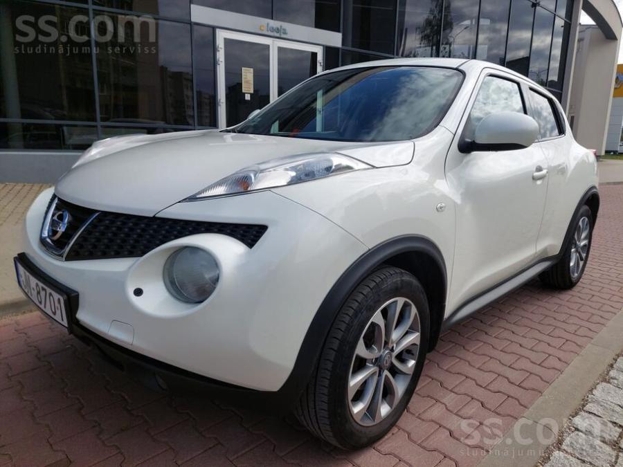 Balts Nissan Juke 2014 Daugavpils, ar dzinēja tilpumu 1.60 L un nobraukumu 102 tūkst. km par 6550 €, foto 1 vietnē AUTOMOTO.COM.LV