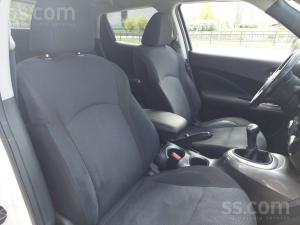 Balts Nissan Juke 2014 Daugavpils, ar dzinēja tilpumu 1.60 L un nobraukumu 102 tūkst. km par 6550 €, foto 6 vietnē AUTOMOTO.COM.LV