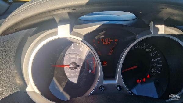 Dzeltens Nissan Juke 2014 Viļņa, ar dzinēja tilpumu 1.60 L un nobraukumu 119 tūkst. km par 5800 €, foto 8 vietnē AUTOMOTO.COM.LV