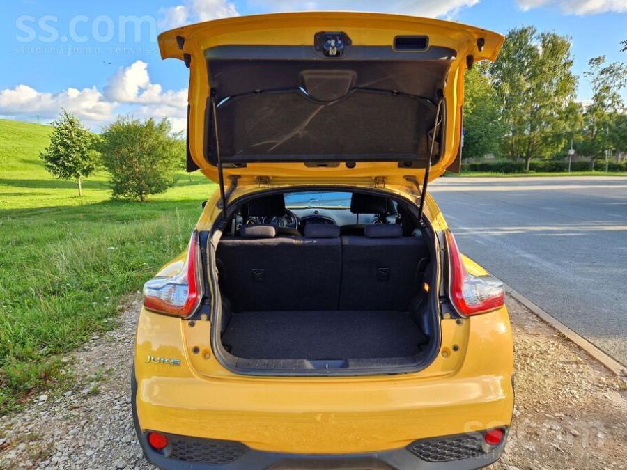 Yellow Nissan Juke 2015 in Riga, with an engine capacity of 1.60 L and mileage of 78 thousand km for 8200 €, photo 8 on AUTOMOTO.COM.LV