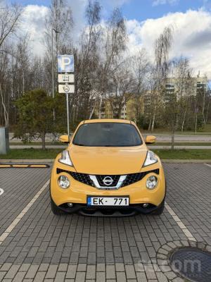 Yellow Nissan Juke 2017 in Liepaja, with an engine capacity of 1.60 L and mileage of 105 thousand km for 7800 €, photo 6 on AUTOMOTO.COM.LV