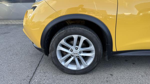 Nissan Juke 2017 Rīga vietnē Dzeltens Nissan Juke 2017 Rīga, ar dzinēja tilpumu 1.60 L un nobraukumu 115 tūkst. km par 6900 €, foto 8 vietnē AUTOMOTO.COM.LV