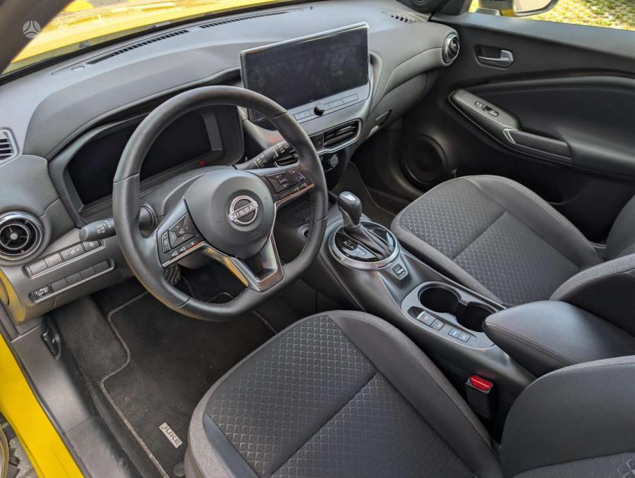Dzeltens Nissan Juke 2025 Viļņa, ar dzinēja tilpumu 1.60 L un nobraukumu 5 tūkst. km par 25500 €, foto 11 vietnē AUTOMOTO.COM.LV