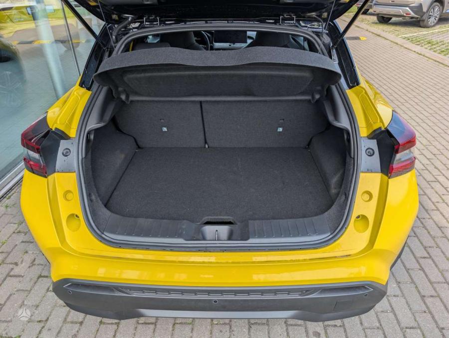Dzeltens Nissan Juke 2025 Viļņa, ar dzinēja tilpumu 1.60 L un nobraukumu 5 tūkst. km par 25500 €, foto 17 vietnē AUTOMOTO.COM.LV