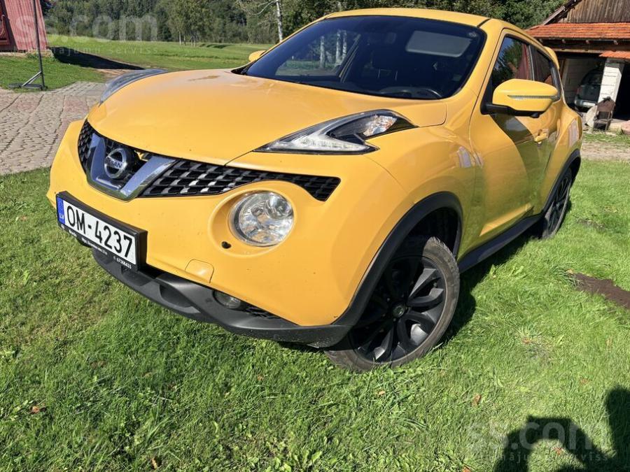 Yellow Nissan Juke 2015 in Gulbene, with an engine capacity of 1.60 L and mileage of 241 thousand km for 6655 €, photo 3 on AUTOMOTO.COM.LV