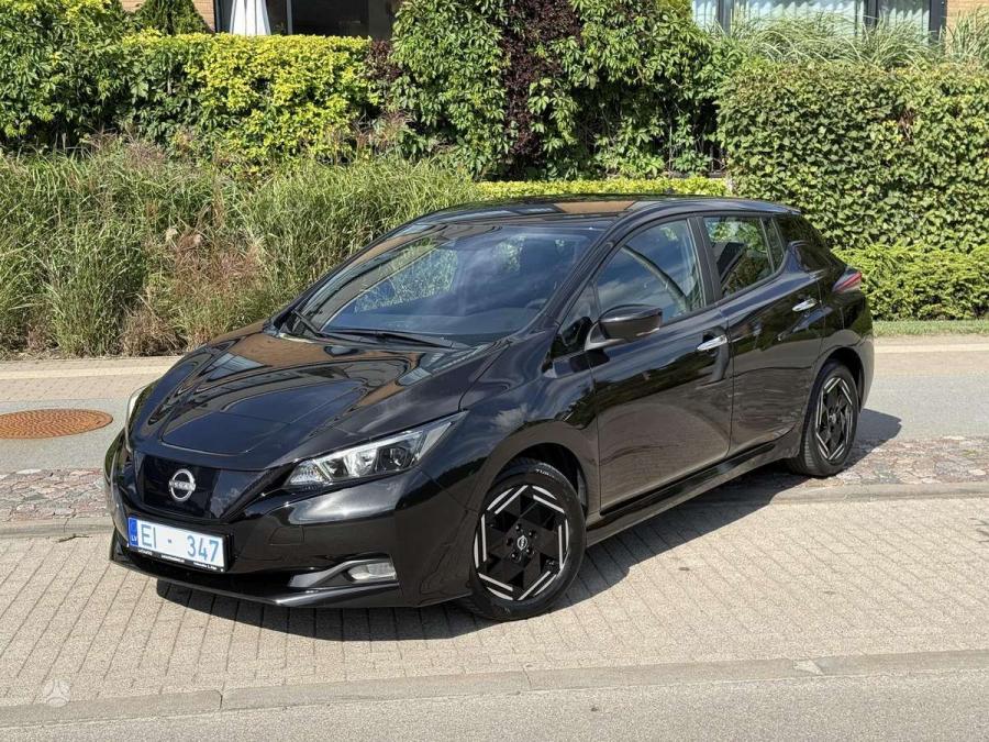 Melns Nissan Leaf 2022 Rīga, ar dzinēja tilpumu 0.00 L un nobraukumu 55 tūkst. km par 16550 €, foto 14 vietnē AUTOMOTO.COM.LV