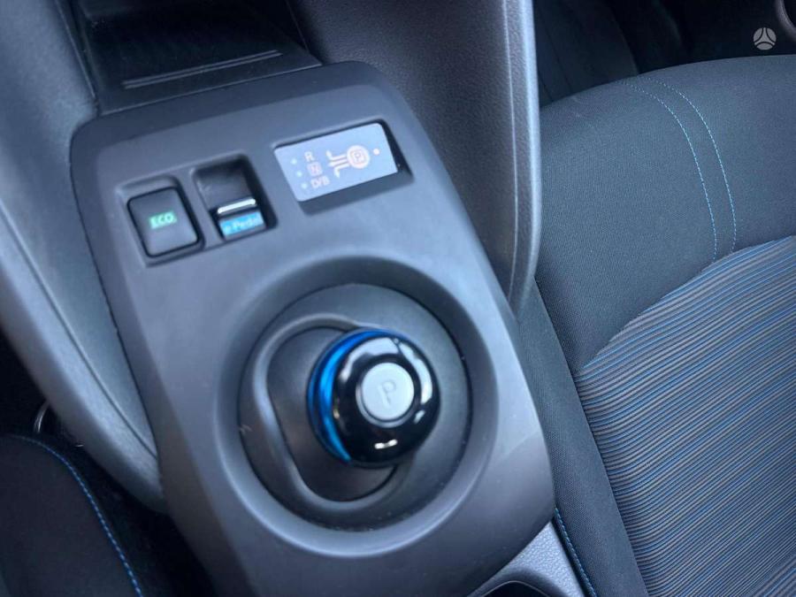 Melns Nissan Leaf 2022 Rīga, ar dzinēja tilpumu 0.00 L un nobraukumu 55 tūkst. km par 16550 €, foto 30 vietnē AUTOMOTO.COM.LV