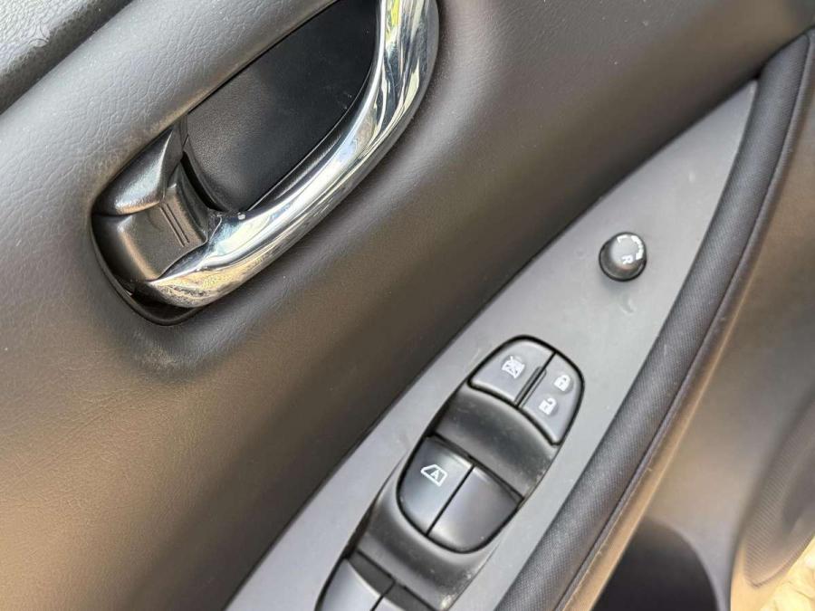 Melns Nissan Leaf 2022 Rīga, ar dzinēja tilpumu 0.00 L un nobraukumu 55 tūkst. km par 16550 €, foto 33 vietnē AUTOMOTO.COM.LV
