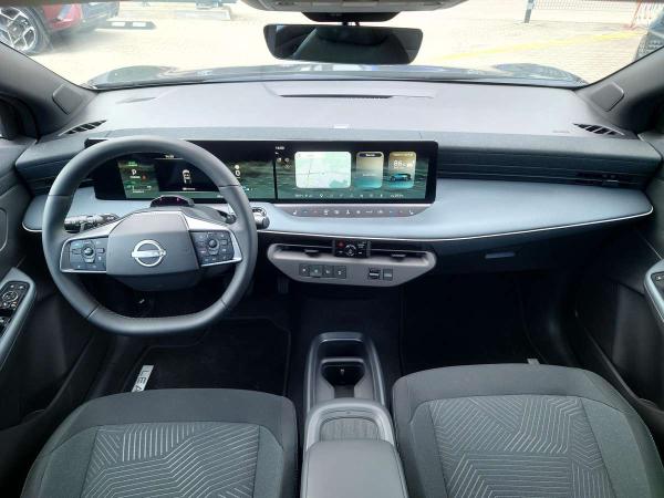 Black Nissan Leaf 2026 in Kaunas, with an engine capacity of 0.00 L and mileage of 0 thousand km for 40890 €, photo 9 on AUTOMOTO.COM.LV