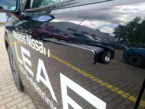 Black Nissan Leaf 2026 in Kaunas, with an engine capacity of 0.00 L and mileage of 0 thousand km for 40890 €, photo 28 on AUTOMOTO.COM.LV