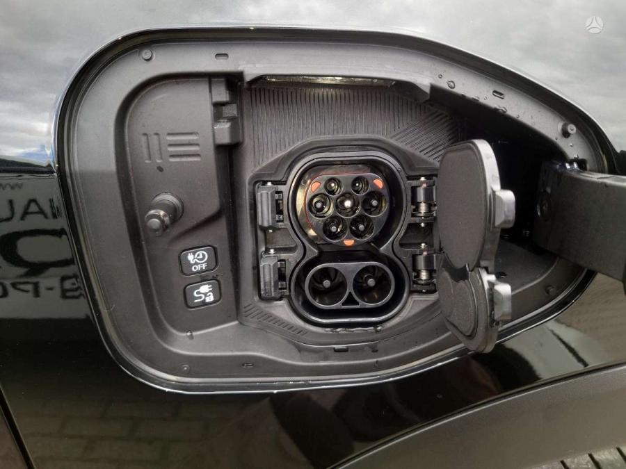 Black Nissan Leaf 2026 in Kaunas, with an engine capacity of 0.00 L and mileage of 0 thousand km for 40890 €, photo 29 on AUTOMOTO.COM.LV
