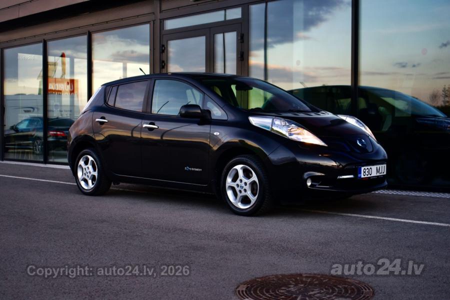 Melns Nissan Leaf 2014 Tallina, ar dzinēja tilpumu 0.00 L un nobraukumu 181 tūkst. km par 4900 €, foto 5 vietnē AUTOMOTO.COM.LV