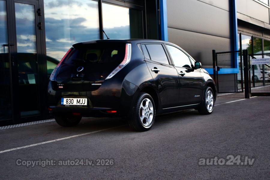 Melns Nissan Leaf 2014 Tallina, ar dzinēja tilpumu 0.00 L un nobraukumu 181 tūkst. km par 4900 €, foto 7 vietnē AUTOMOTO.COM.LV