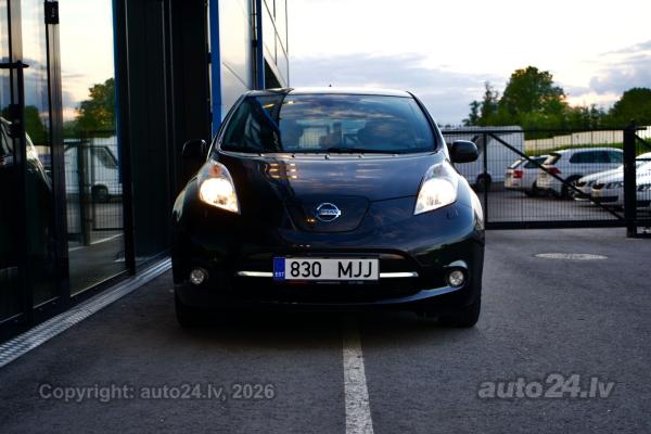 Melns Nissan Leaf 2014 Tallina, ar dzinēja tilpumu 0.00 L un nobraukumu 181 tūkst. km par 4900 €, foto 8 vietnē AUTOMOTO.COM.LV