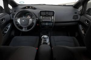 Black Nissan Leaf 2015 in Jelgava, with an engine capacity of 0.00 L and mileage of 134 thousand km for 5900 €, photo 9 on AUTOMOTO.COM.LV