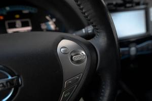 Black Nissan Leaf 2015 in Jelgava, with an engine capacity of 0.00 L and mileage of 134 thousand km for 5900 €, photo 14 on AUTOMOTO.COM.LV