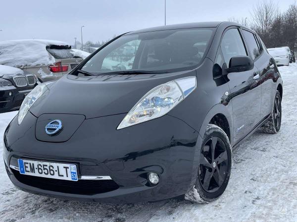 Black Nissan Leaf 2017 in Taurage, with an engine capacity of 0.00 L and mileage of 83 thousand km for 5400 €, photo 2 on AUTOMOTO.COM.LV