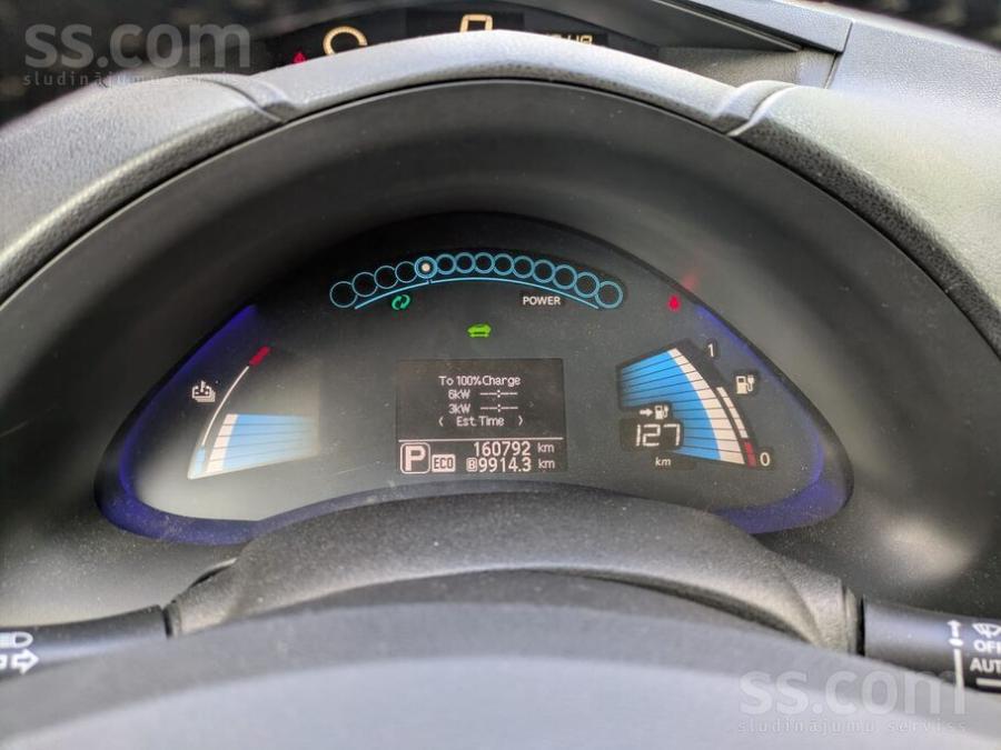 Melns Nissan Leaf 2017 Rīga, ar dzinēja tilpumu 0.00 L un nobraukumu 161 tūkst. km par 6000 €, foto 4 vietnē AUTOMOTO.COM.LV