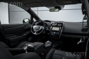 Black Nissan Leaf 2017 in Riga, with an engine capacity of 0.00 L and mileage of 161 thousand km for 4990 €, photo 16 on AUTOMOTO.COM.LV