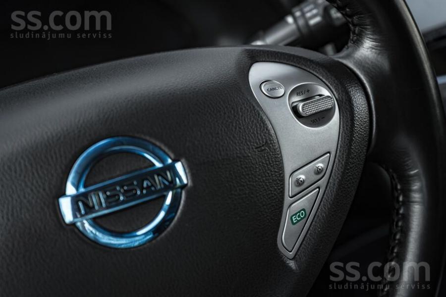 Black Nissan Leaf 2017 in Riga, with an engine capacity of 0.00 L and mileage of 161 thousand km for 4990 €, photo 22 on AUTOMOTO.COM.LV