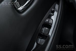 Black Nissan Leaf 2017 in Riga, with an engine capacity of 0.00 L and mileage of 161 thousand km for 4990 €, photo 28 on AUTOMOTO.COM.LV