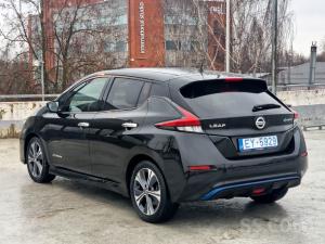 Melns Nissan Leaf 2018 Rīga, ar dzinēja tilpumu 0.00 L un nobraukumu 85 tūkst. km par 11950 €, foto 7 vietnē AUTOMOTO.COM.LV