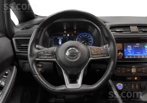 Black Nissan Leaf 2018 in Jelgava, with an engine capacity of 0.00 L and mileage of 181 thousand km for 8250 €, photo 9 on AUTOMOTO.COM.LV
