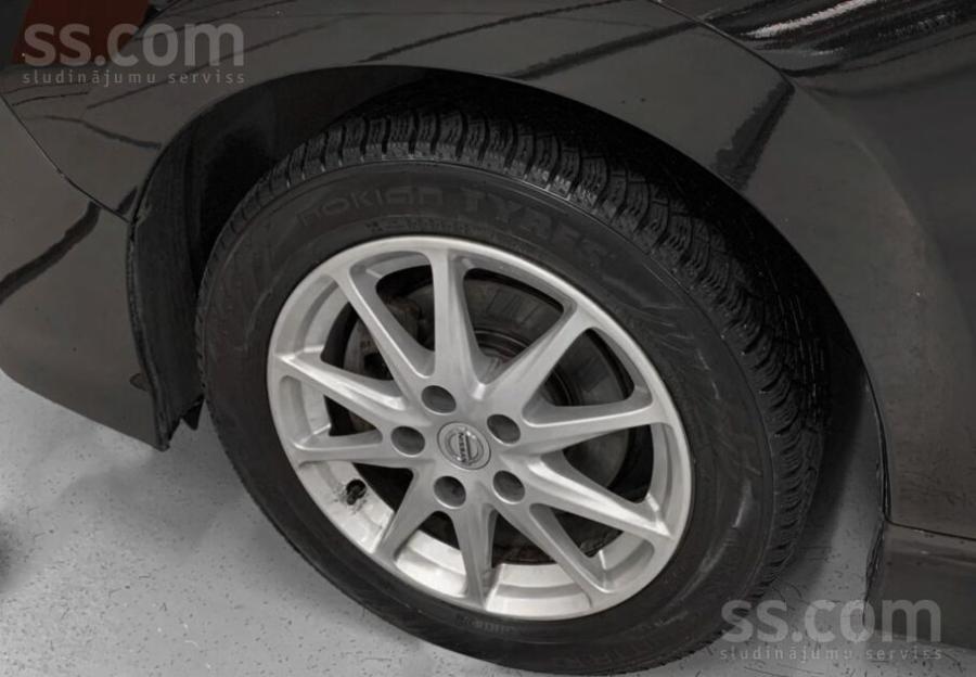 Black Nissan Leaf 2018 in Jelgava, with an engine capacity of 0.00 L and mileage of 181 thousand km for 8250 €, photo 14 on AUTOMOTO.COM.LV